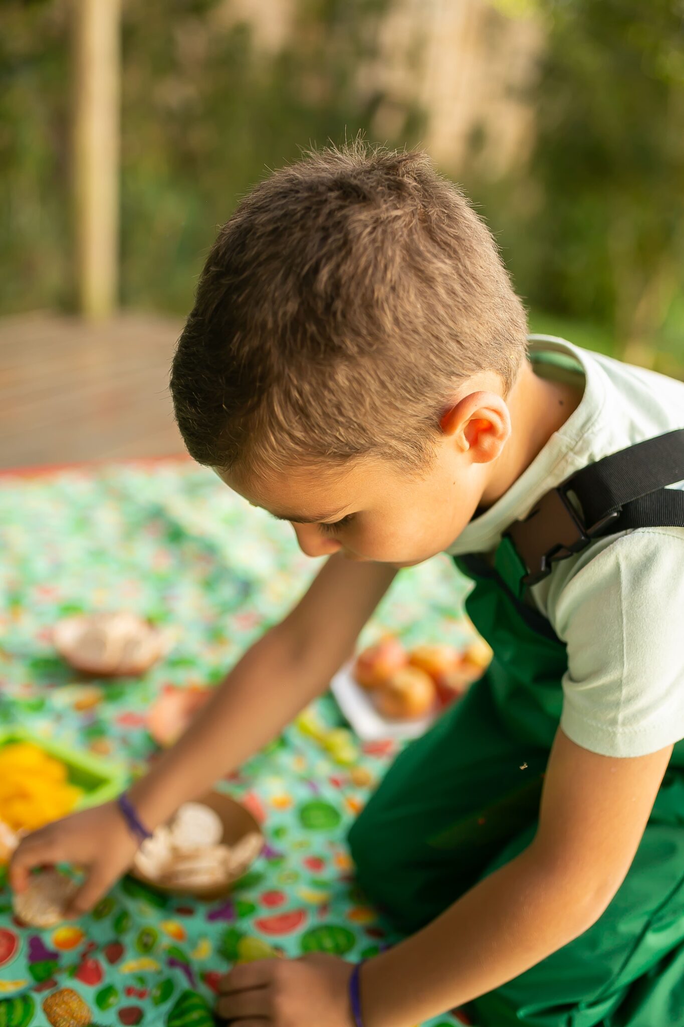 Jardineira Waldorf Infantil Impermeável | Colo de Mãe